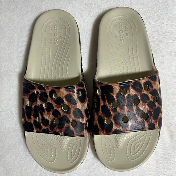 CROCS | Shoes | Crocs Leopard Print Men Sandals Sz 1 | Poshmark